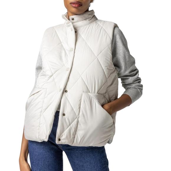 Lilla P | Jackets & Coats | New Lilla P Reversible Snap Front Vest In ...